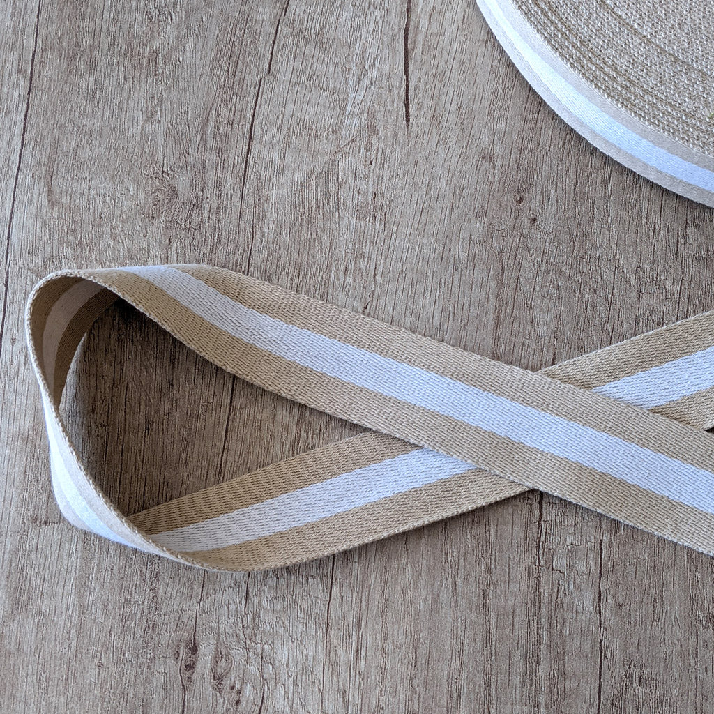 Sangle sable rayure blanche 40 mm – Super Bison